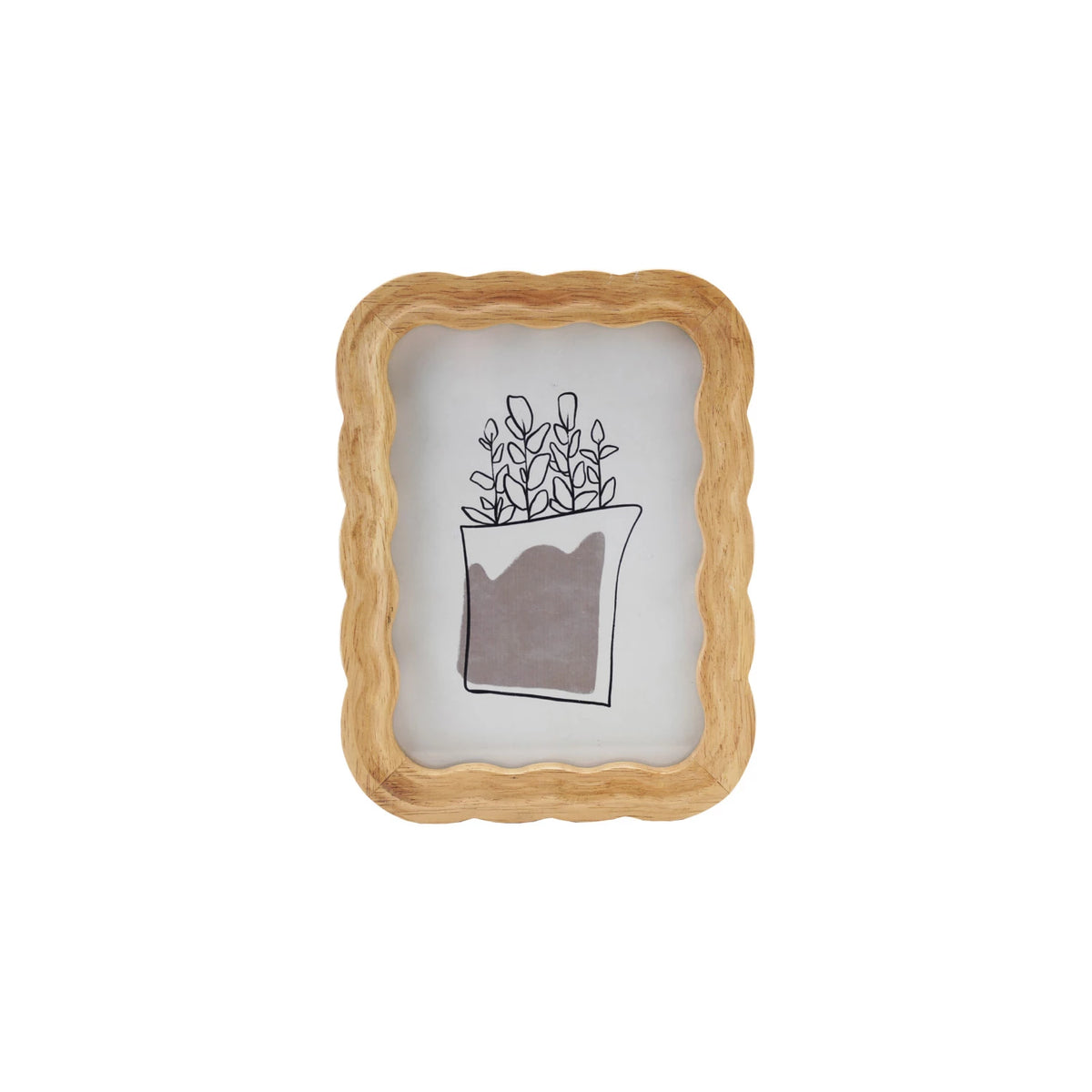 Scalloped Wood Frame – Chic & Shabby