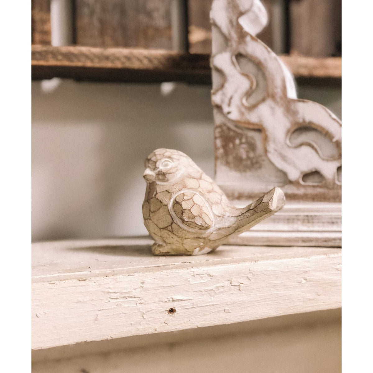 Small Resin Bird – Chic & Shabby